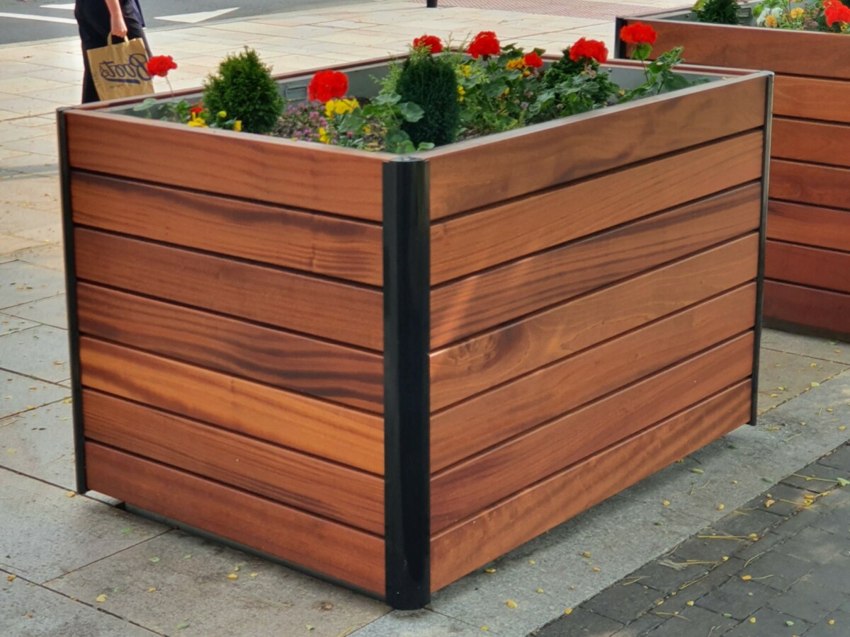 HVM Toledo PAS 68 Timber Planter – CT Ultra Shallow Mount 40 mph ...