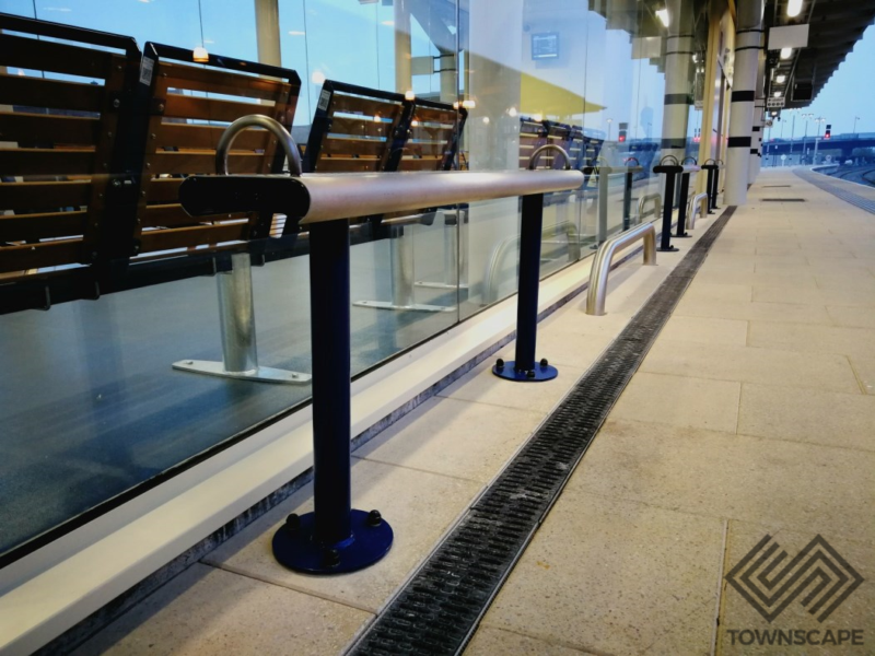 Steel Perch Bench Voltan 1200 - Townscape Products