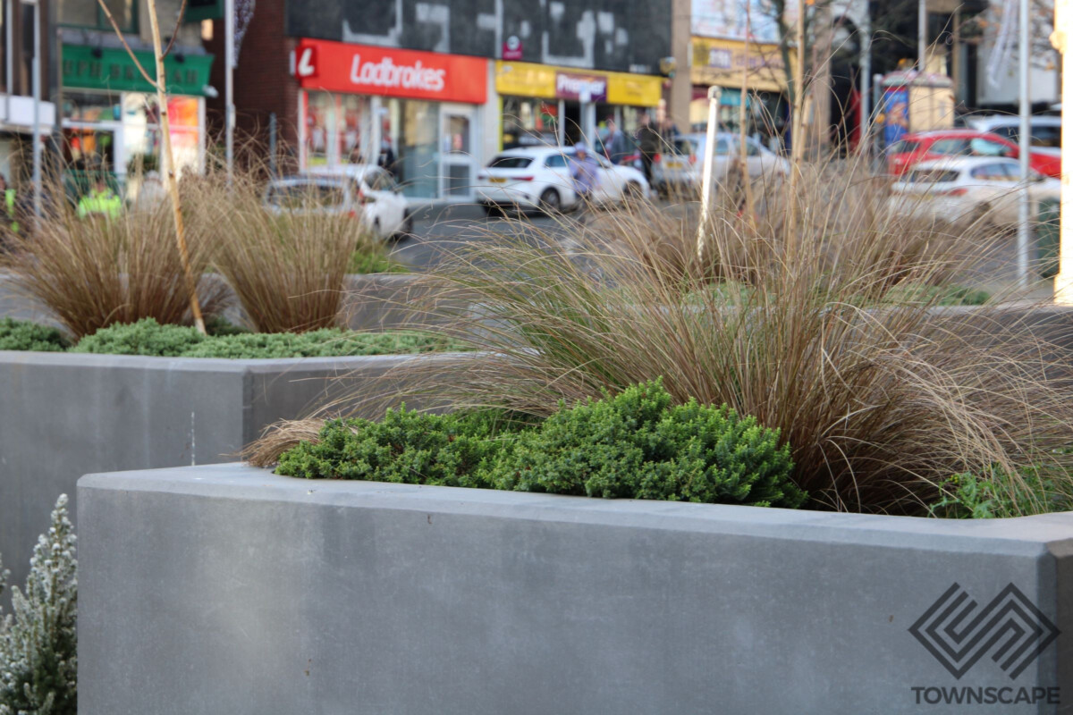 CT Block Planter 1790 - Ultra shallow Mount - Townscape Products