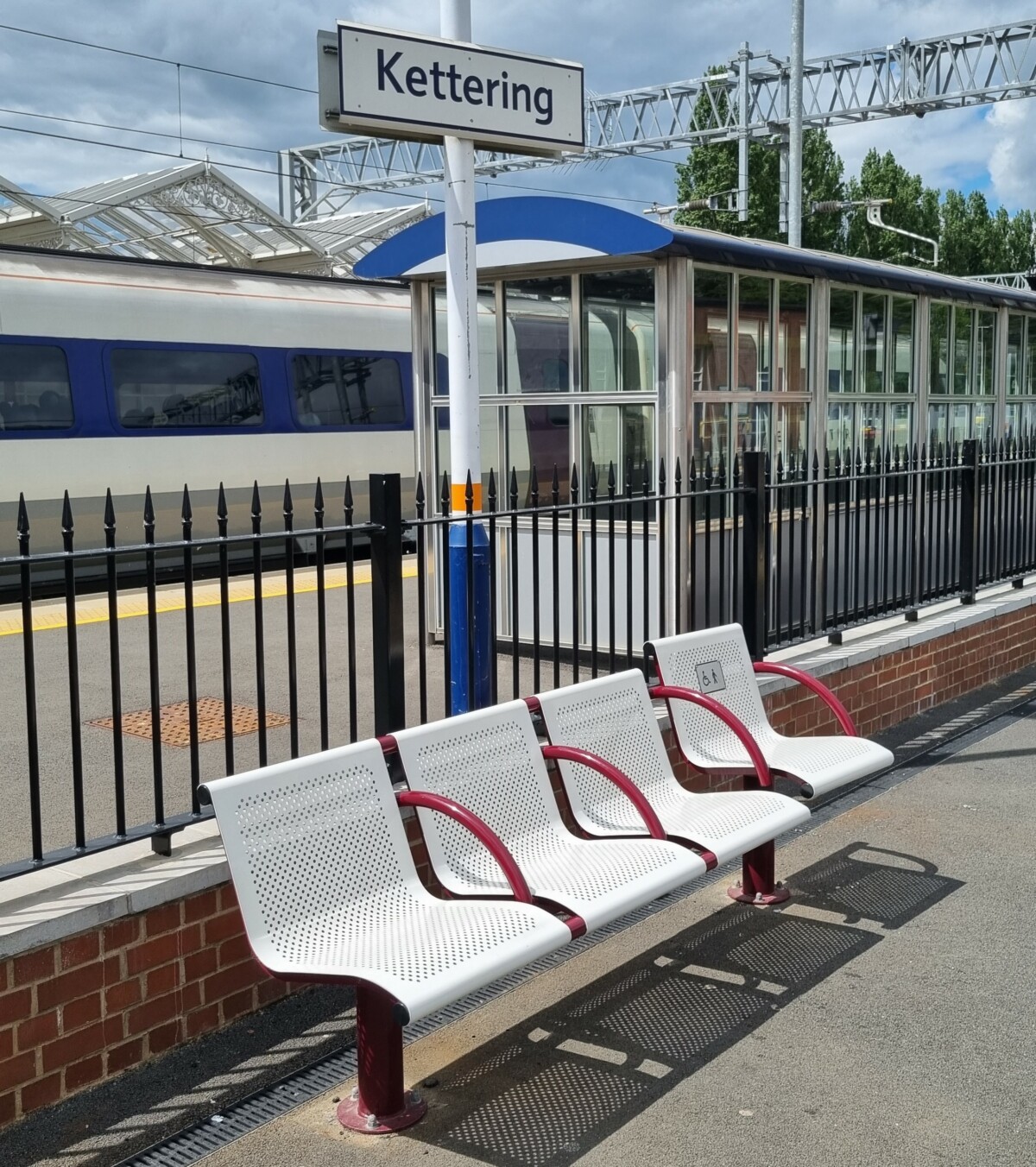 Kettering Rail Station PRM (Person of Reduced Mobility) Seating ...