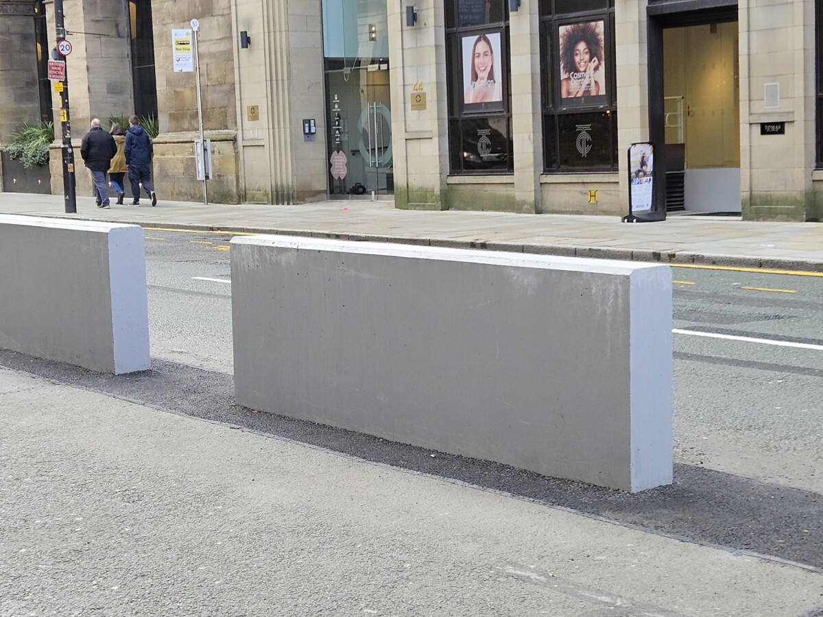 HVM Traffic Barrier - Townscape Products